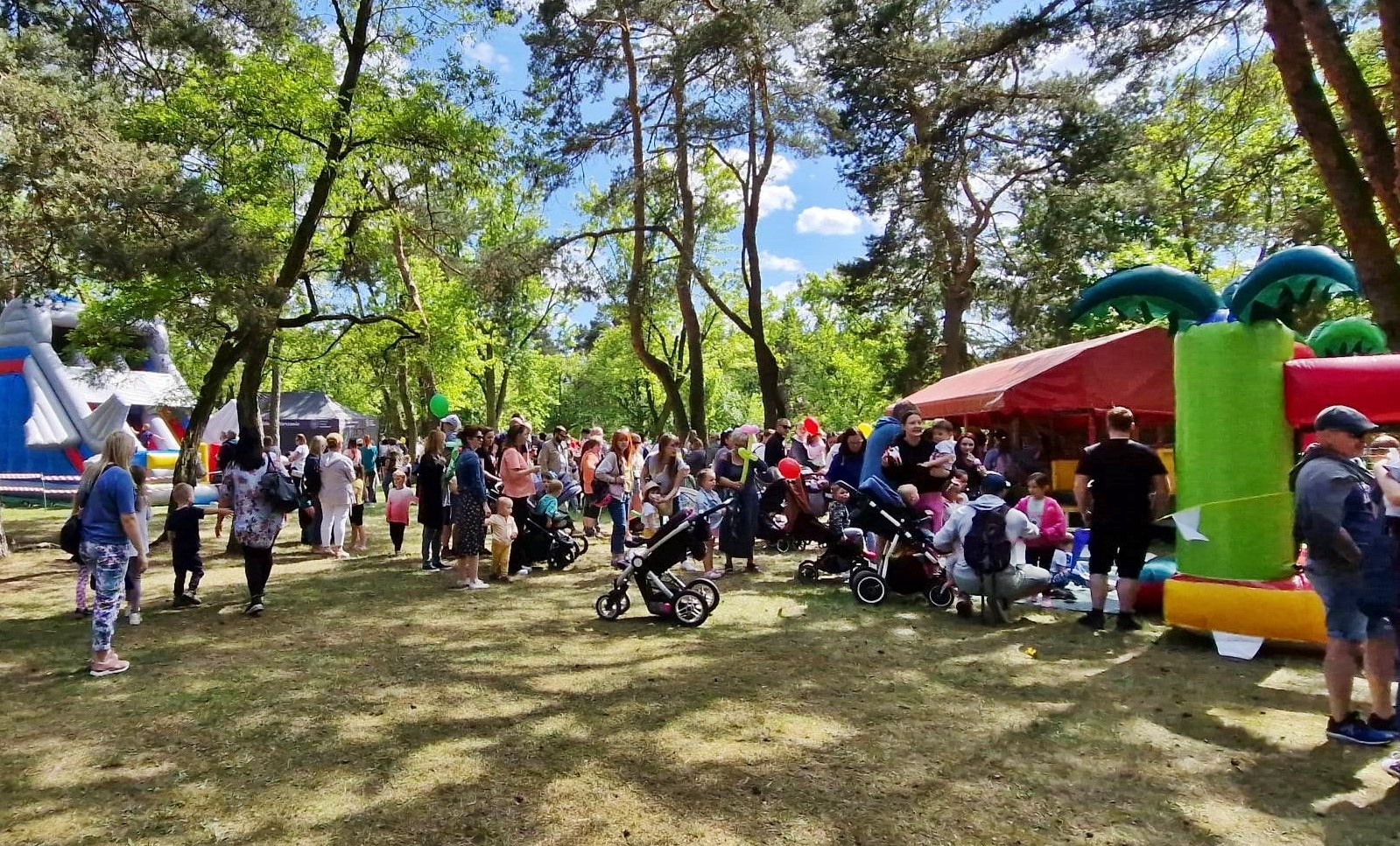 Zobacz jak bawili się mieszkańcy podczas koncertu Enej [FOTO]